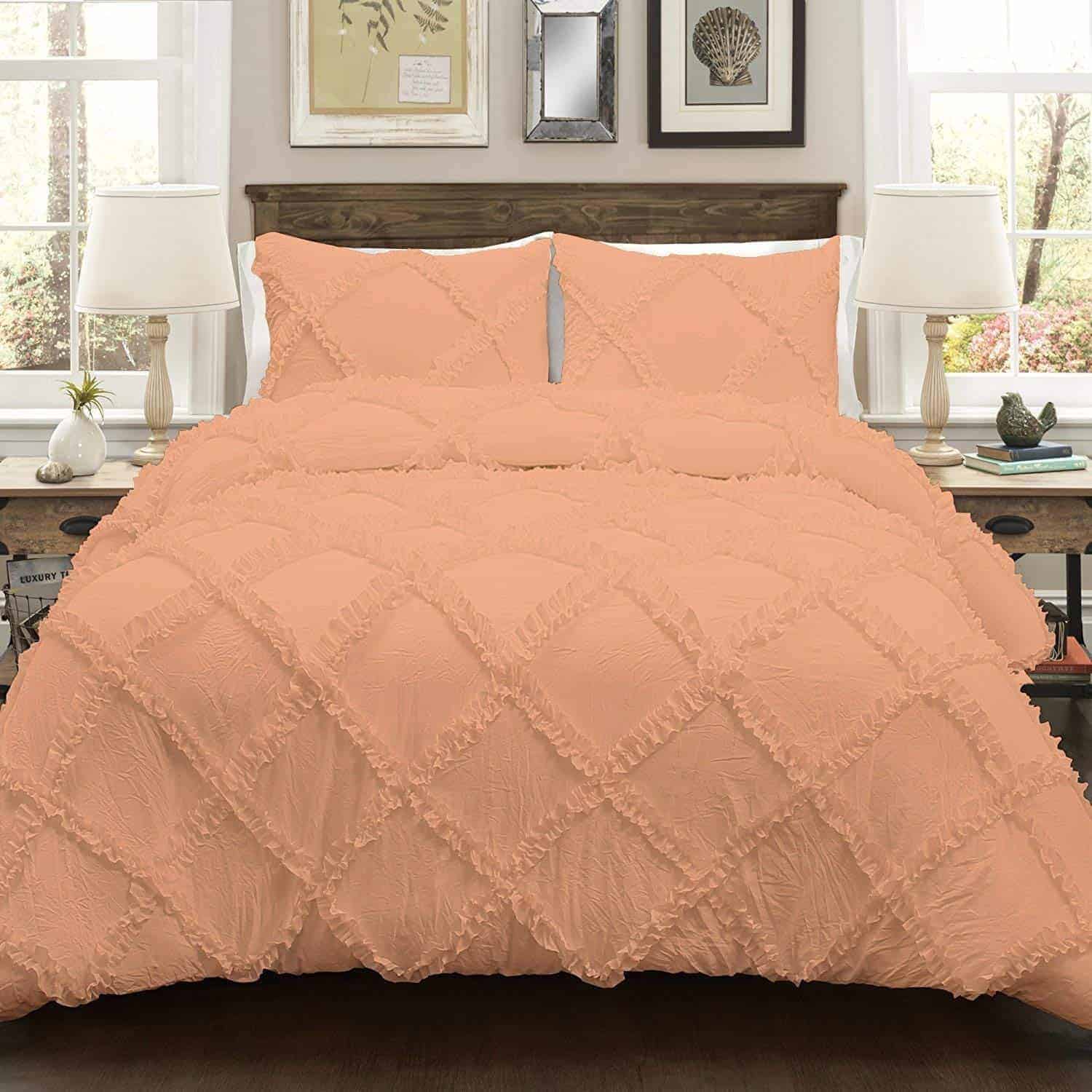 20 Cozy Dorm Room Ideas to Snuggle Up To