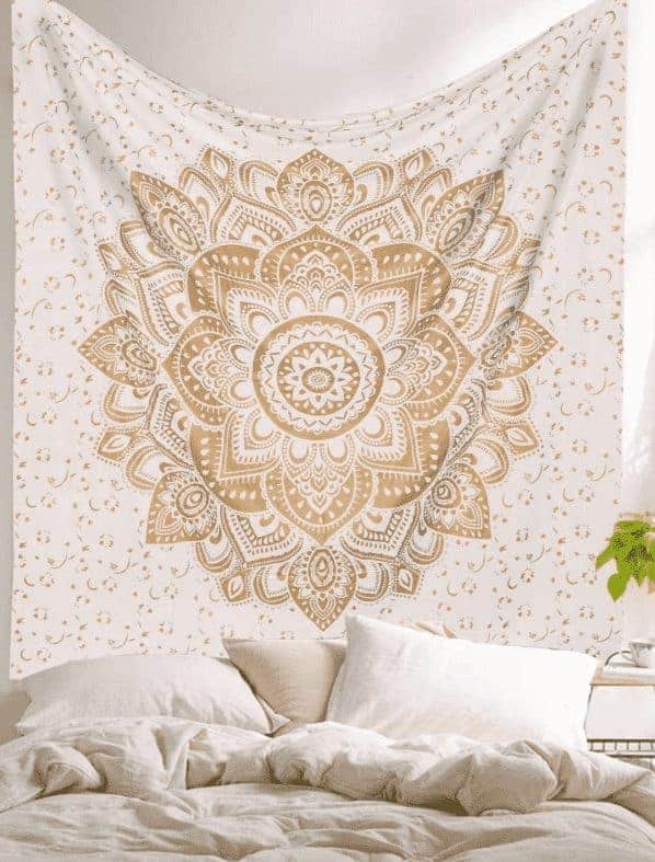20 Cozy Dorm Room Ideas to Snuggle Up To