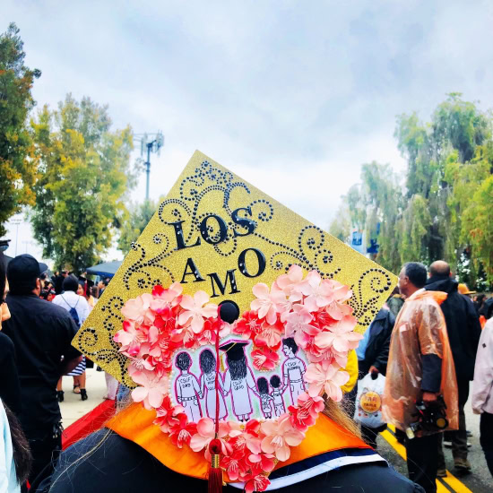 36 Inspiring Graduation Cap Ideas for Moms